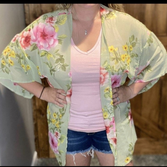 Tops | Floral Lightweight Kimono | Poshmark